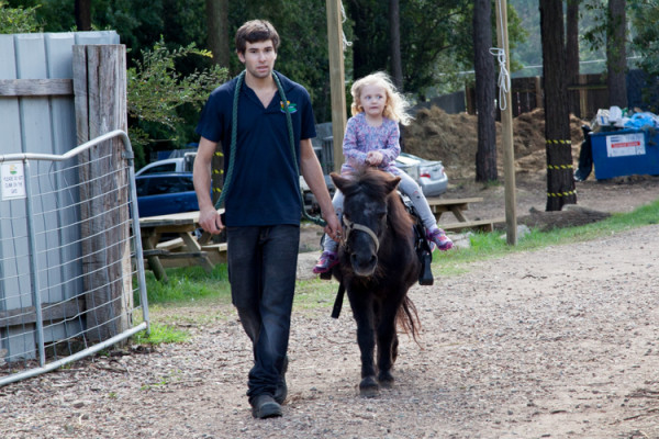 Golden Ridge Animal Farm: Best Animal Experiences in Sydney - Adventure ...