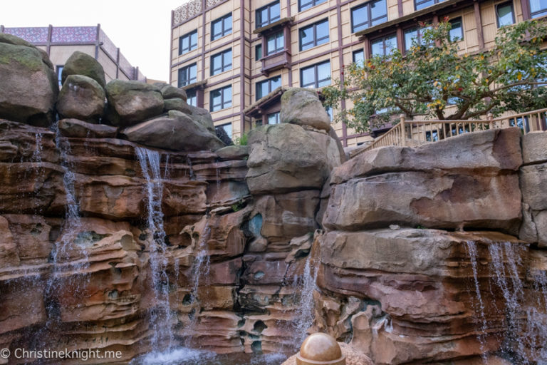 Disney Explorers Lodge Hong Kong Disneyland Review